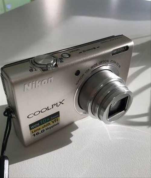 Компактный фотоаппарат Nikon coolpix S6200