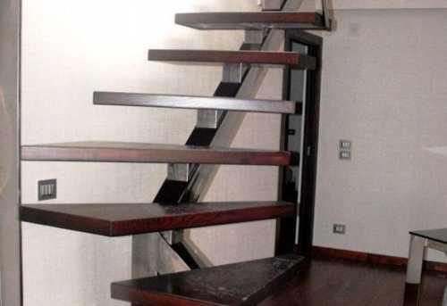 Металлический Каркас П-образной Лестницы с Гаранти