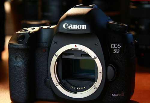 Canon EOS 5D Mark III