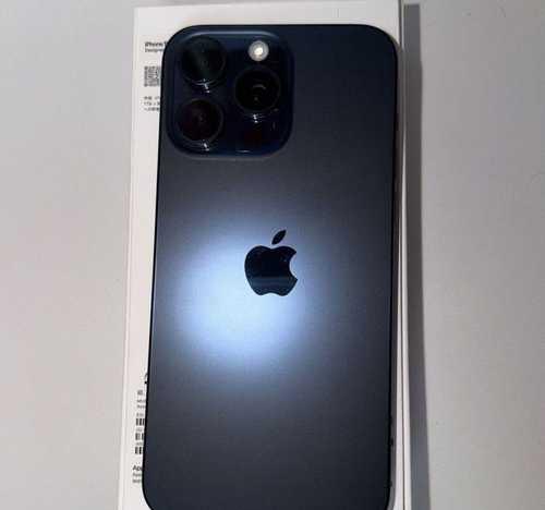 iPhone 15 Pro Max, 256 ГБ