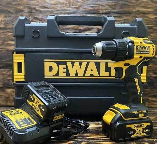 Безударная дрель-шуруповерт Dewalt DCD708M2