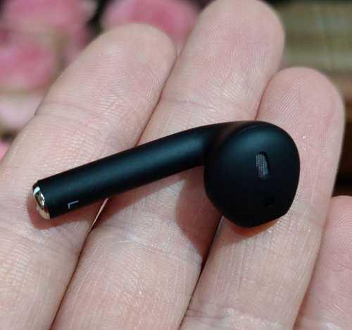 Левый наушник airpods 2 оригинал чёрный