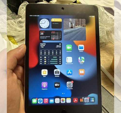 iPad mini 4 128gb с сим картой