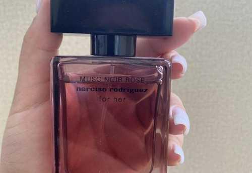 Narciso rodriguez for her musc noir