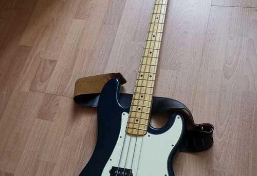 Басс гитара 4 струны fender