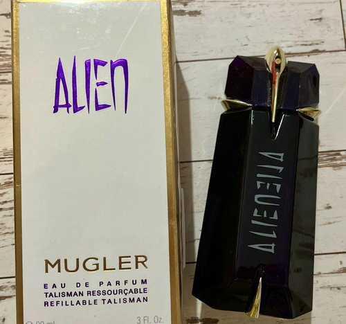 Thierry Mugler Alien