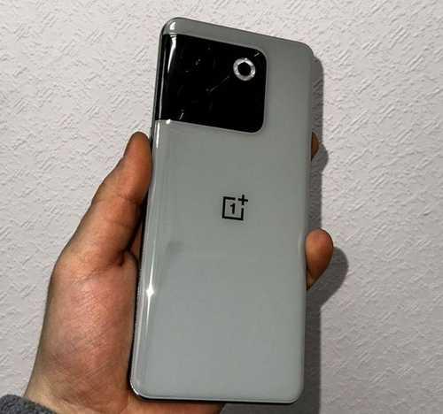 OnePlus 10T, 16/256 ГБ