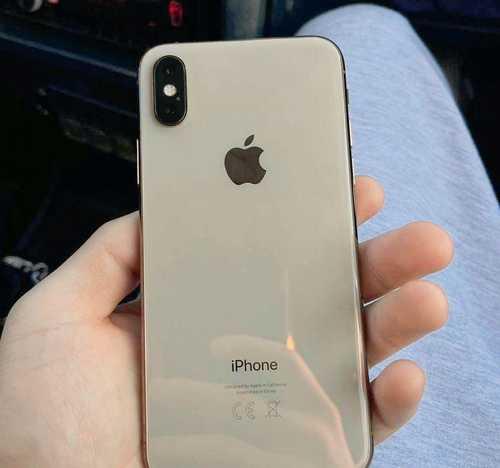 iPhone Xs, 64 ГБ