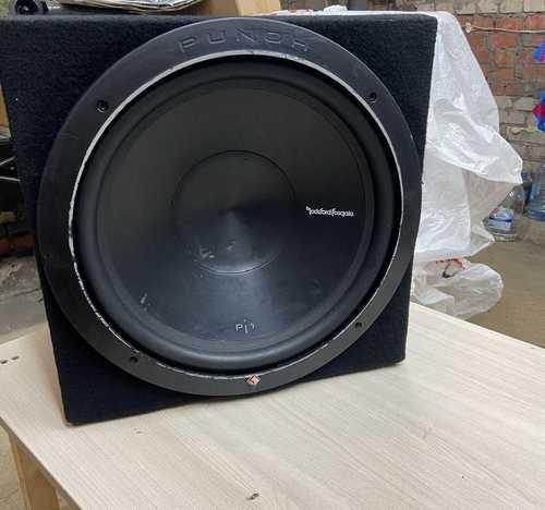 Сабвуфер Rockford Fosgate P1S4-15