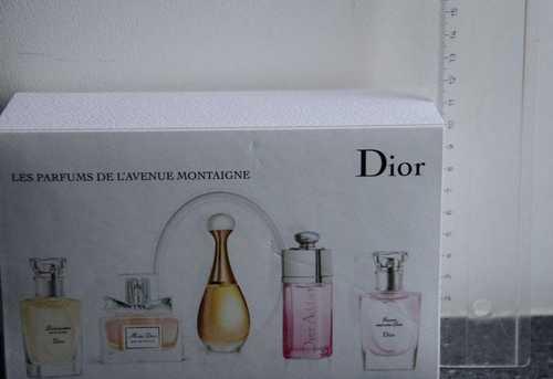 Christian Dior Les Parfums DE Lavenue Monytaign