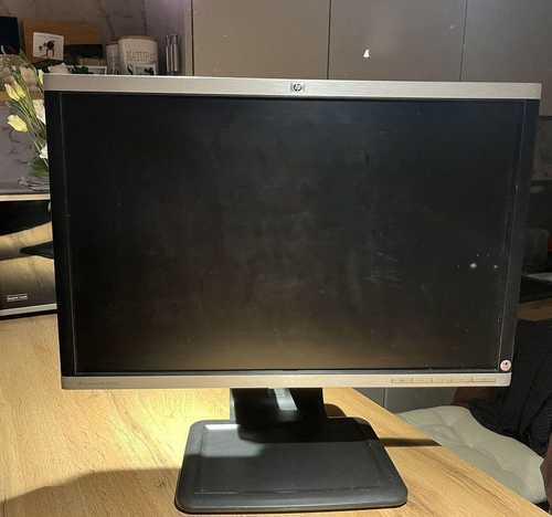 Монитор для компьютера HP LA2205wg monitor