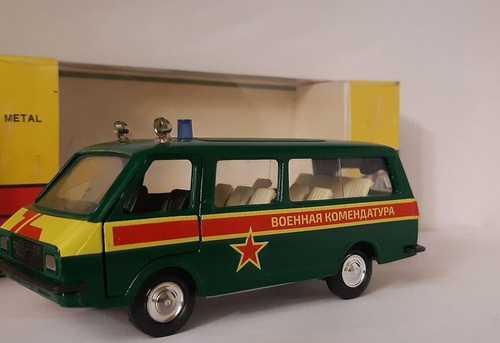 Раф 2203 ваи СССР 1/43