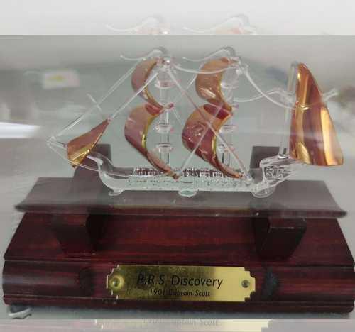 Корабль в бутылке