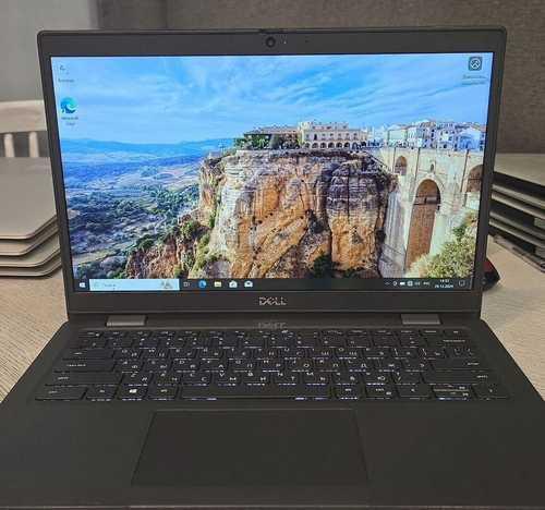 Dell 3420 FHD IPS i3-1125G4 8-ядер 8Gb/256SSD