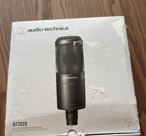 Студийный микрофон audio technica AT2020