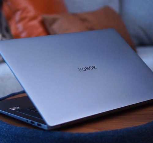 Honor MagicBook 16 Ryzen 5 5600H / AMD Graphics