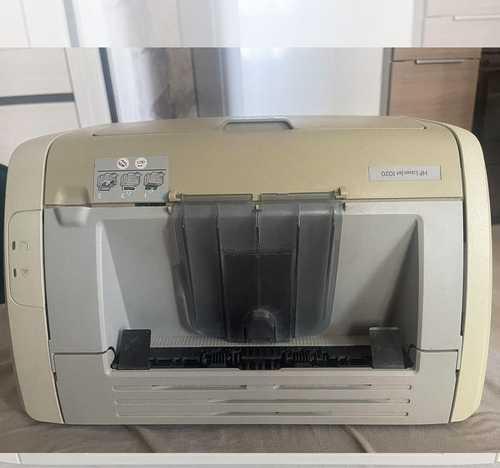 Принтер hp LaserJet 1020