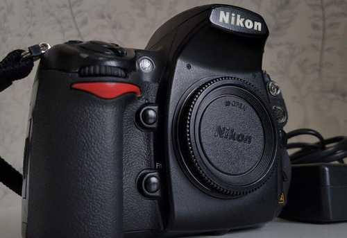 Зеркальный фотоаппарат Nikon D700 Отличный