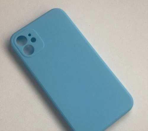 Силиконовый чехол на iPhone 11 голубой