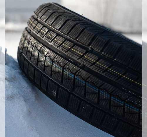 Zmax Icepioneer 868 195/60 R16 89H