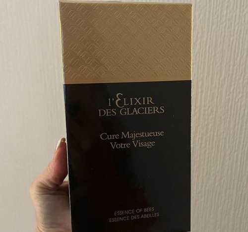Valmont Elixir Des Glaciers Cure Majestueuse