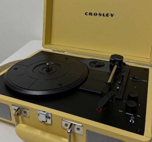 Виниловый проигрыватель crosley