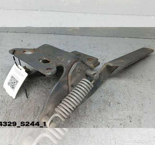 Шарнирная петля правая ширина шасси 1140 mm