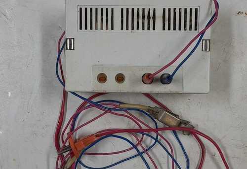 Подзарядное устройство для АКБ (6в и 12в) СССР
