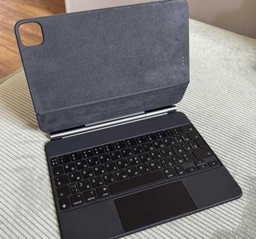 Клавиатура для iPad Apple Magic Keyboard