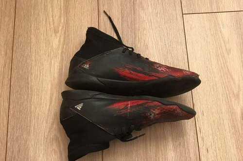 Бутсы adidas predator