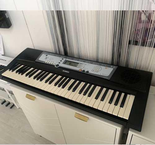 Синтезатор yamaha psr e213