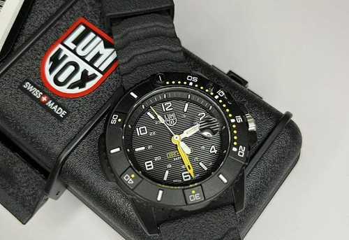 Часы Luminox XS.3601