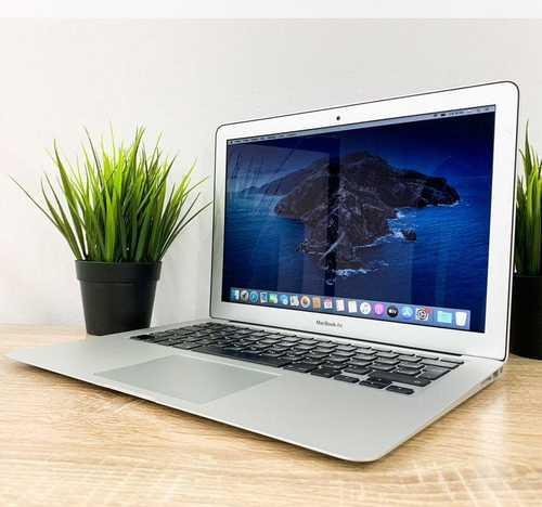 Macbook Air 13 2017 Core i5/8Gb/SSD/Гарантия