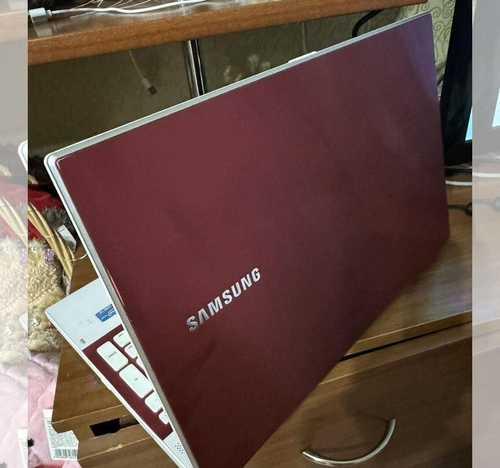 Ноутбук samsung np300v5a