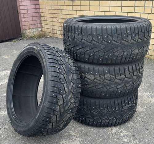 Yokohama Ice Guard IG55 295/40 R21 111T