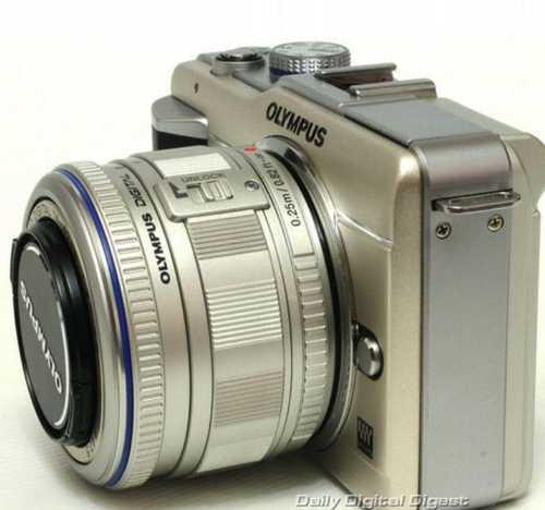 Цифровой Olympus PEN E-PL1 со сменной оптикой