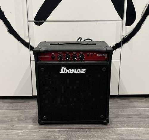 Комбоусилитель ibanez SW15 soundwave