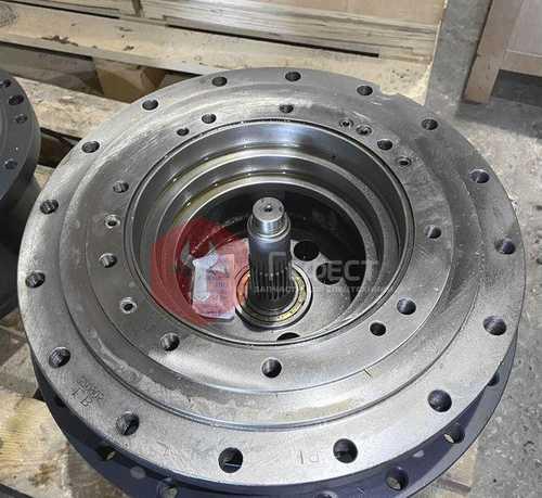 Редуктор хода Volvo EC140LC SA8230-33470