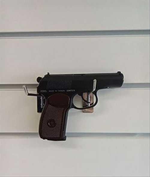 Страйкбольный Пистолет KWC пм CO2 150 М/C