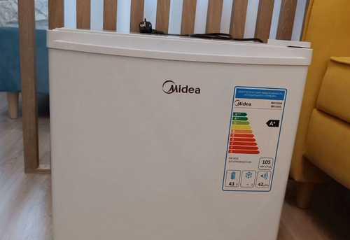 Холодильник маленький Midea