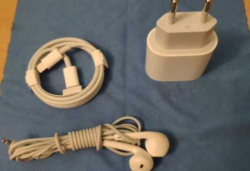 Наушники apple earpods, блок питания и кабель