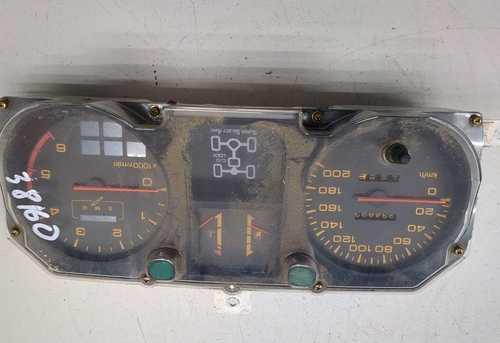Щиток приборов Mitsubishi Pajero, 1992