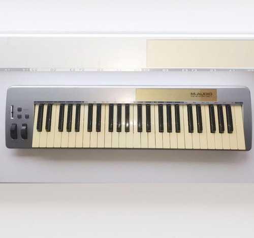 USB midi-клавиатура M Audio Keystation 49e