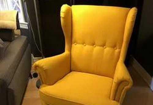 Кресло Страндмон жёлтое Икеа