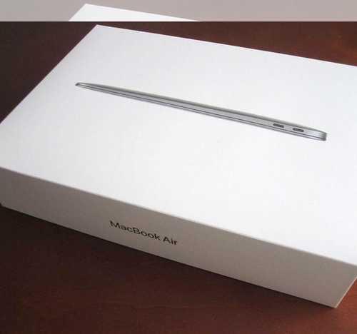 Коробка ноутбука Apple MacBook Air 13" – 2021