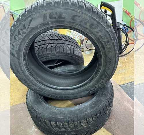 Bridgestone Ice Cruiser 7000 205/60 R16