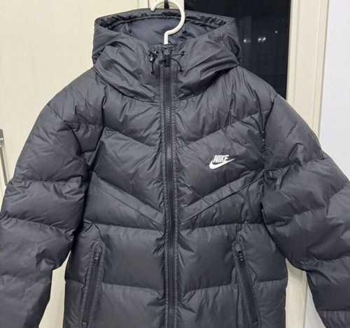 Пуховик nike storm fit windrunner