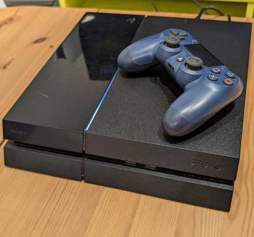 Sony Playstation 4 (ps4) + 2 джостика