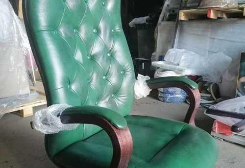 Кресло кожаное зеленое