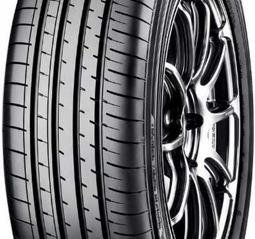 Yokohama BluEarth-XT AE61 215/65 R17 99V